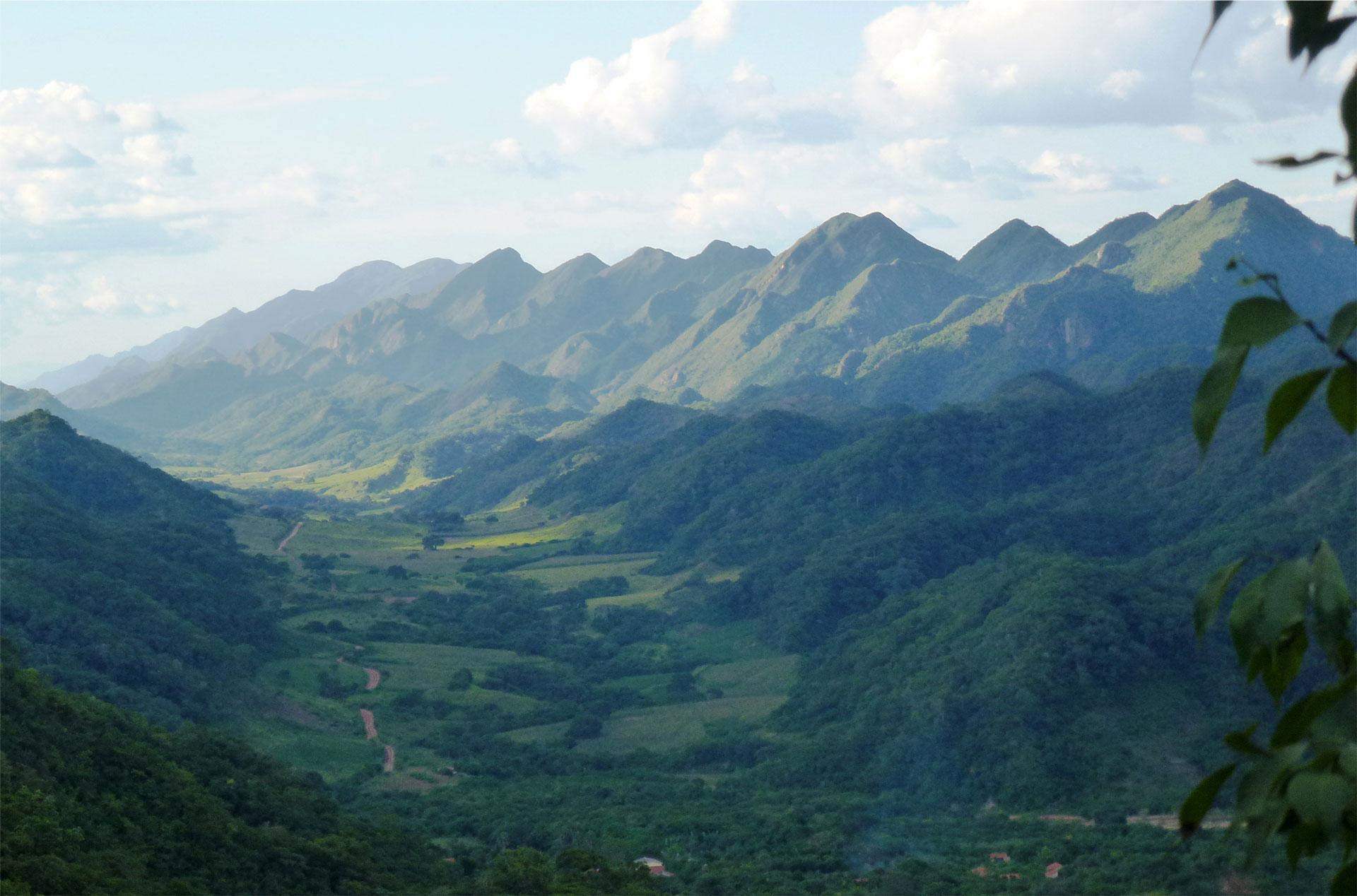 Parque Nacional Serranía del Iñao en Chuquisaca, Bolivia: Guía Completa